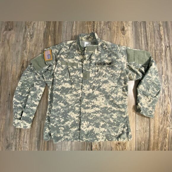 U.S. Army | Jackets & Coats | Acu Shirtcoat Medium Regular Usgi Digital ...